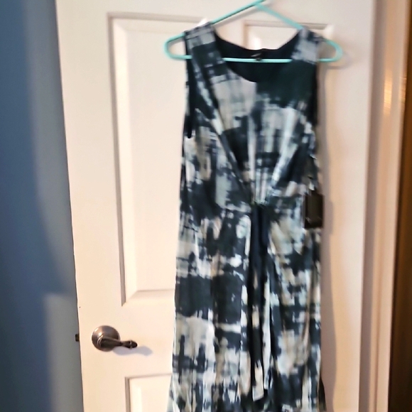 Vera Wang | Dresses | Simply Vera Wang Earthly Desires Tiedye Dress ...